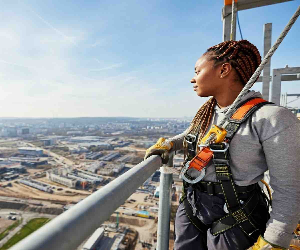 4 Proven Strategies to Keep Your Workshop Clean and Clutter-Free - Tend Industrial Supplies